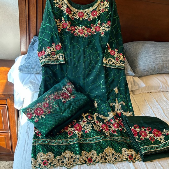Salwars | Indian Pakistani New Very Gorgeous Green Color Small Size 38 ...